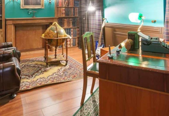 Escape room Paris from 2 to 6 players - Lock Academy: mystery game in Paris